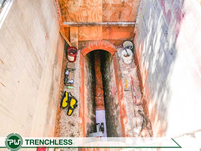 2023 City of Victoria Sewer main re-lining - PW Trenchless